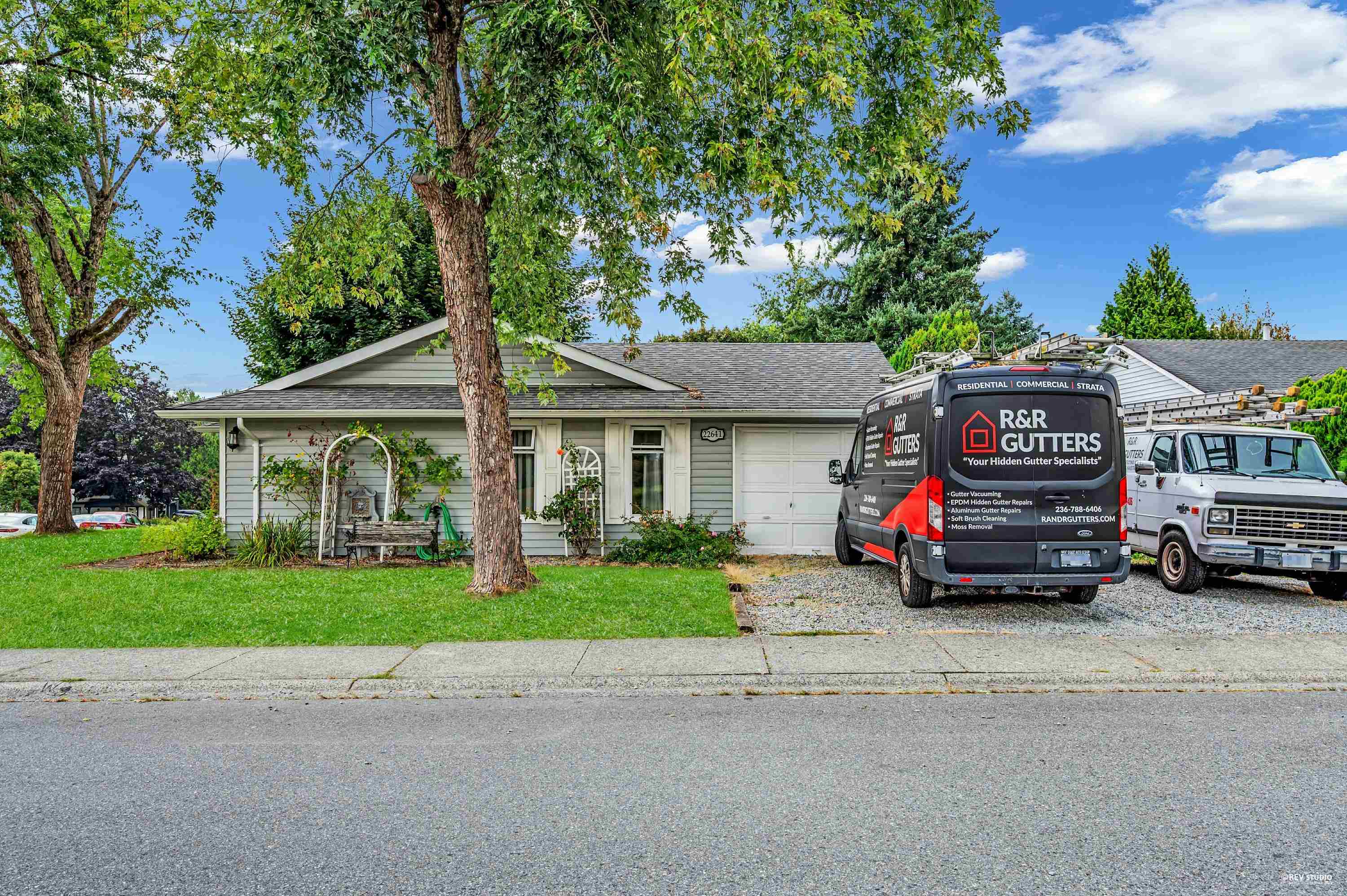 22641 Kendrick Loop Maple Ridge For Sale, R3106883 - StrawHomes.com