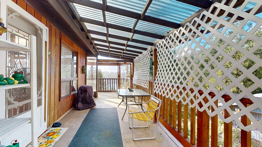 5228 Claydon Road Pender Harbour For Sale, R2975271 - StrawHomes.com