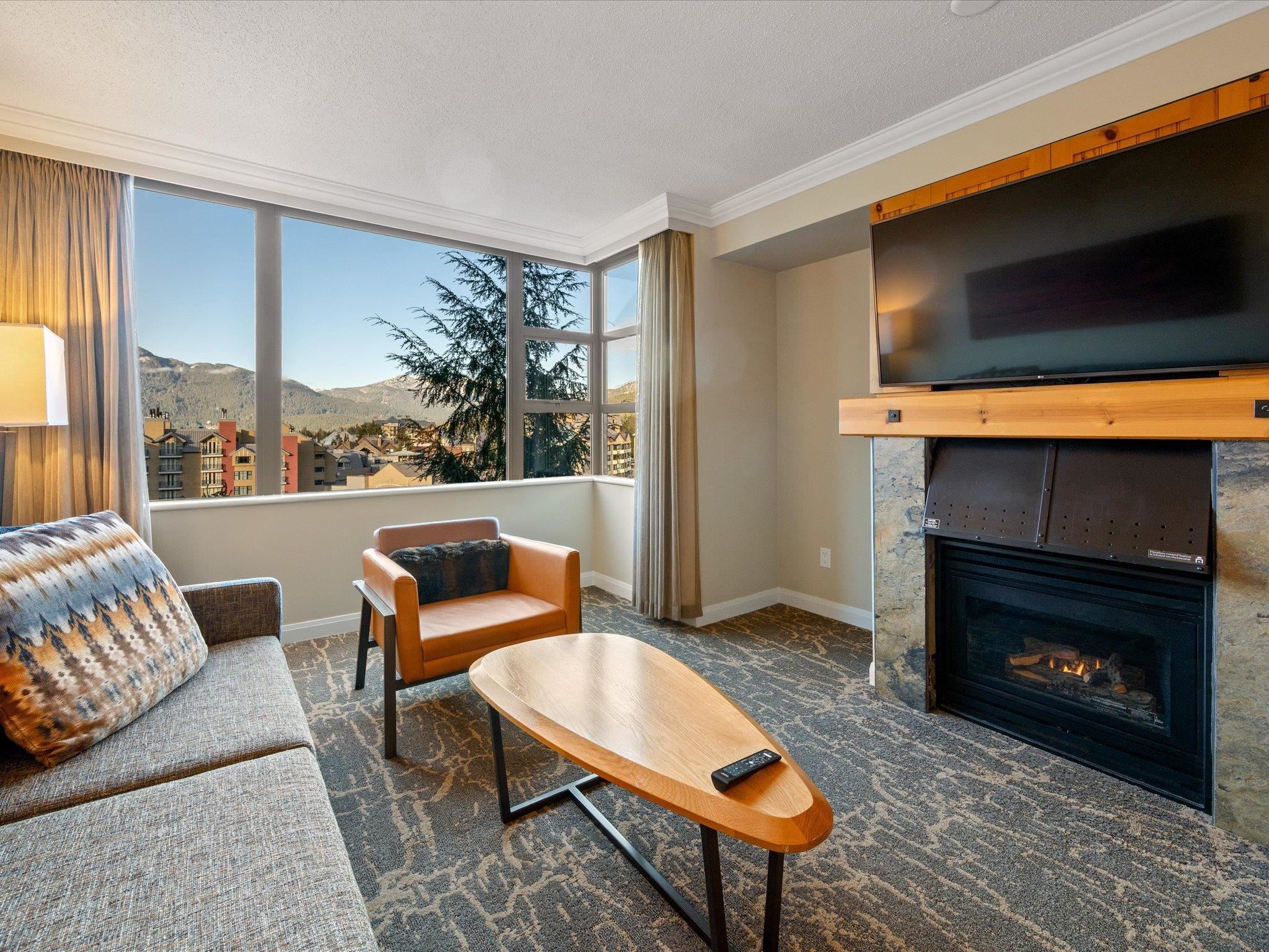881 4090 Whistler Way Whistler For Sale, R3073071 - StrawHomes.com