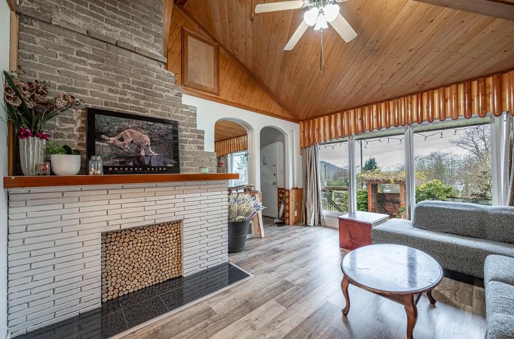 7288 Inlet Drive Burnaby For Sale, R3073475 - StrawHomes.com