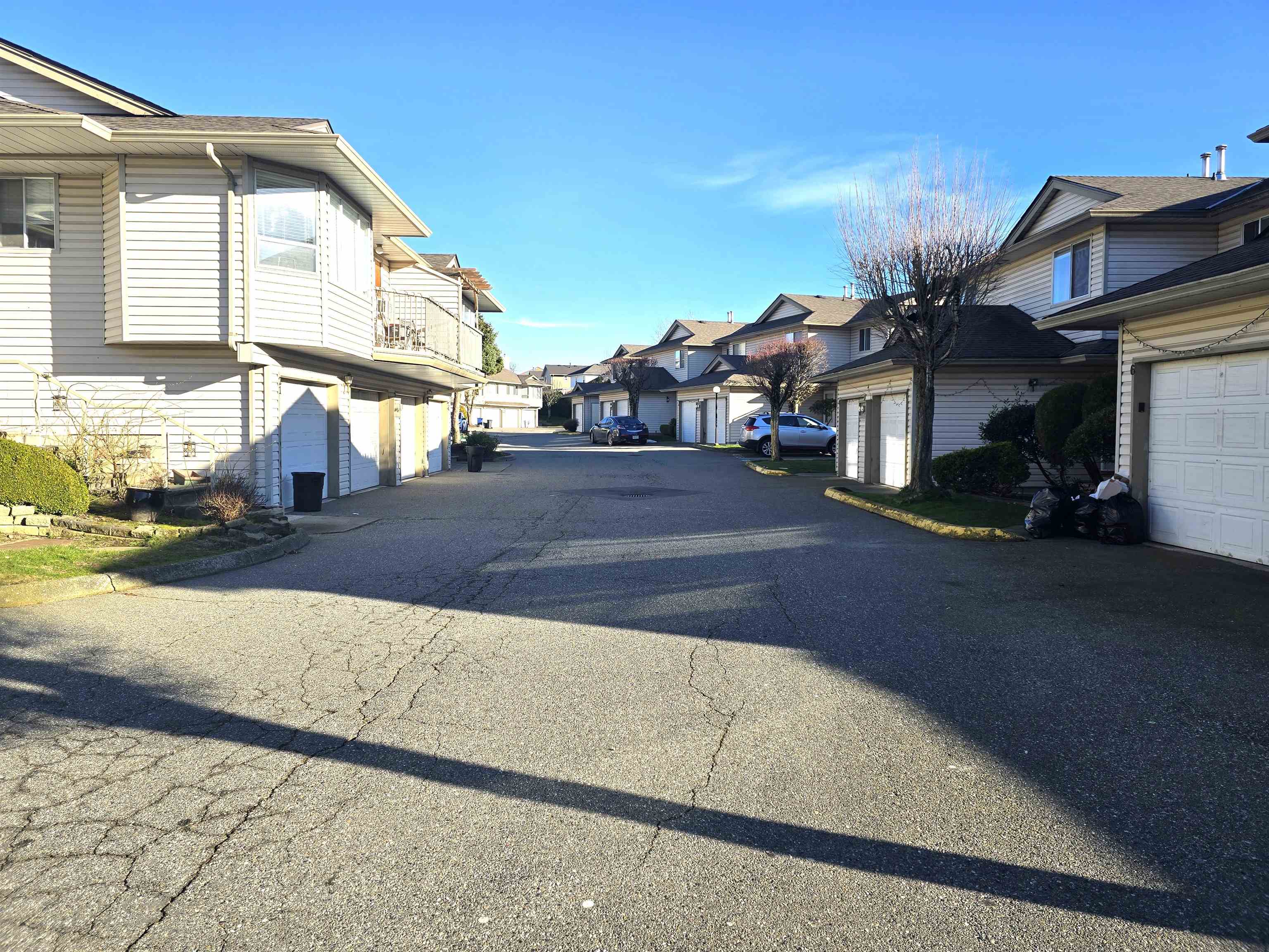 6 3070 Townline Road Abbotsford For Sale, R3081498 - StrawHomes.com