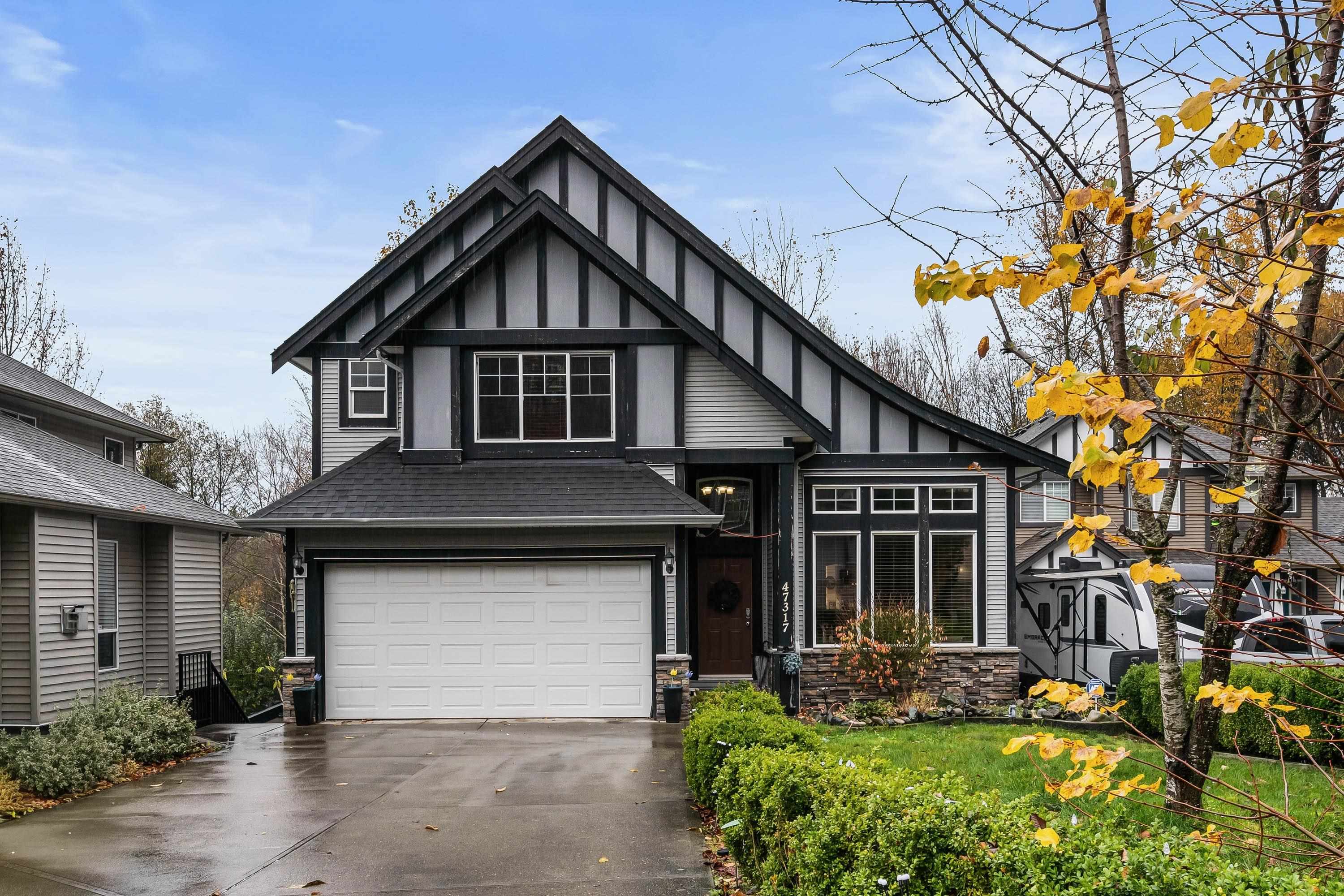 47317 Brewster Place Chilliwack For Sale, R3083908 - StrawHomes.com